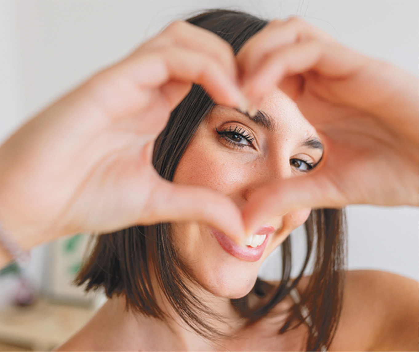 Love Your Eyes This Valentine's Day: A Focus on Retinal Health and ...